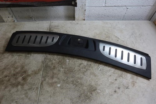 2011-2021 Dodge Durango Rear Liftgate Step Pad Scuff Plate OEM ...