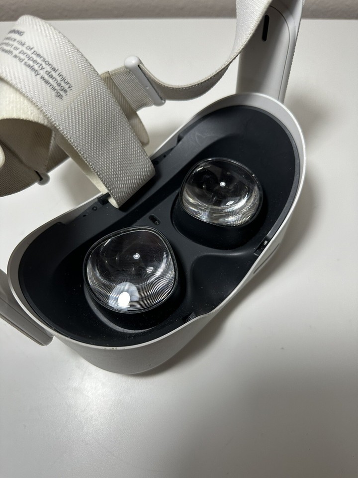 Oculus Quest 2 64GB VR Headset - VR Headset Only (No Controllers) | eBay