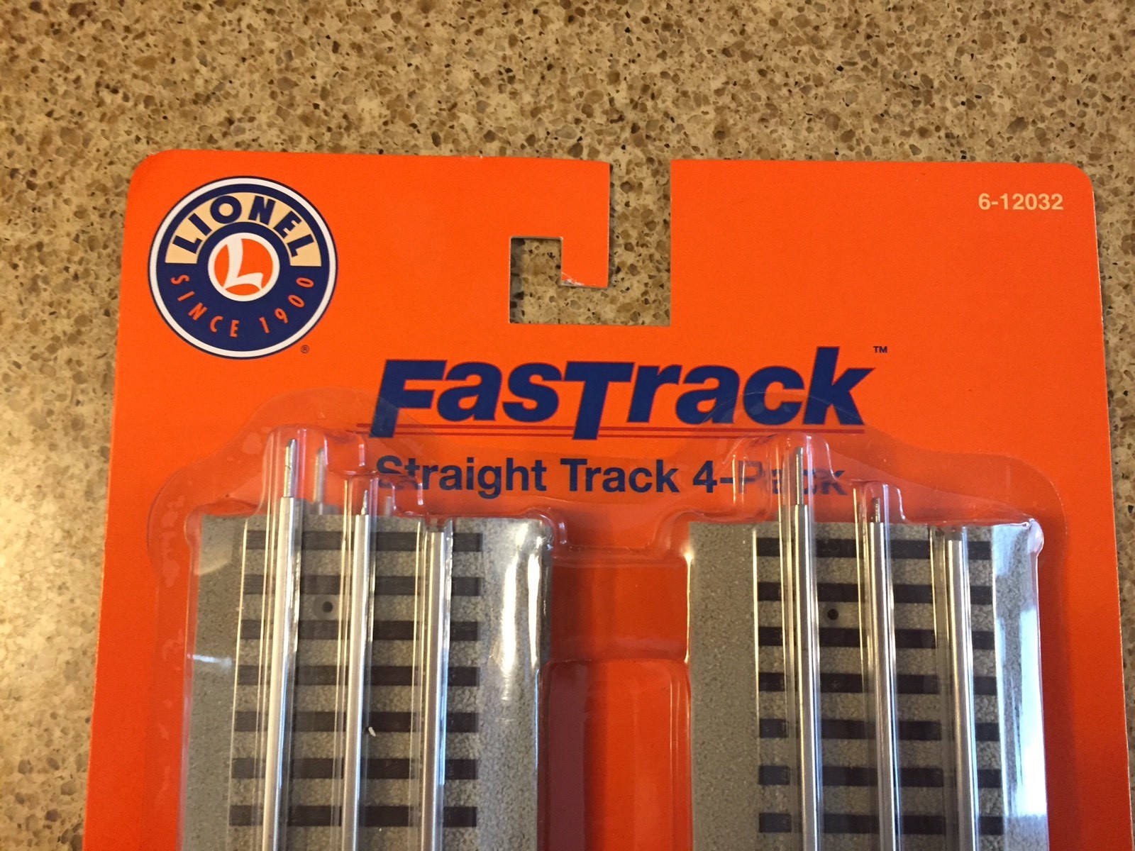 Lionel FasTrack - O-Gauge Straight Track 4 Pack | eBay