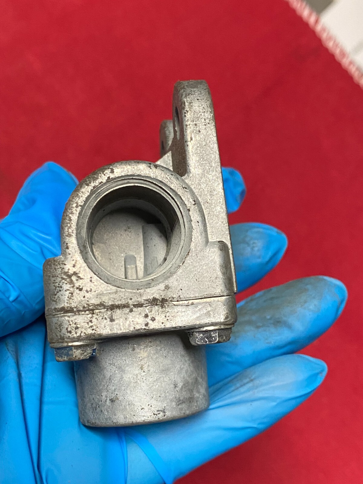 GT Freightliner Fuel Return Flow Splitter 17g 2252-2 for sale online | eBay