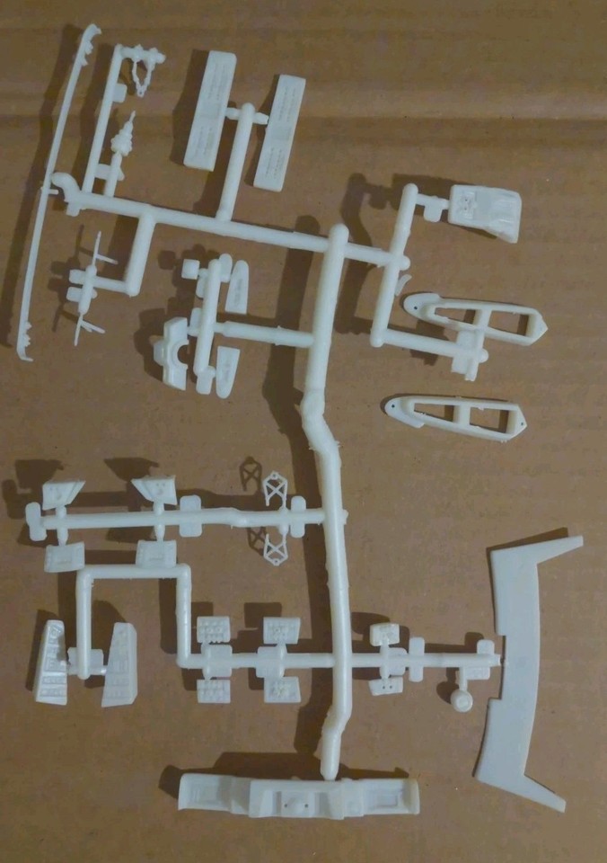 1/350 Scale Star Trek ENTERPRISE NX-01 Model Kit Polar Lights 4201 ...