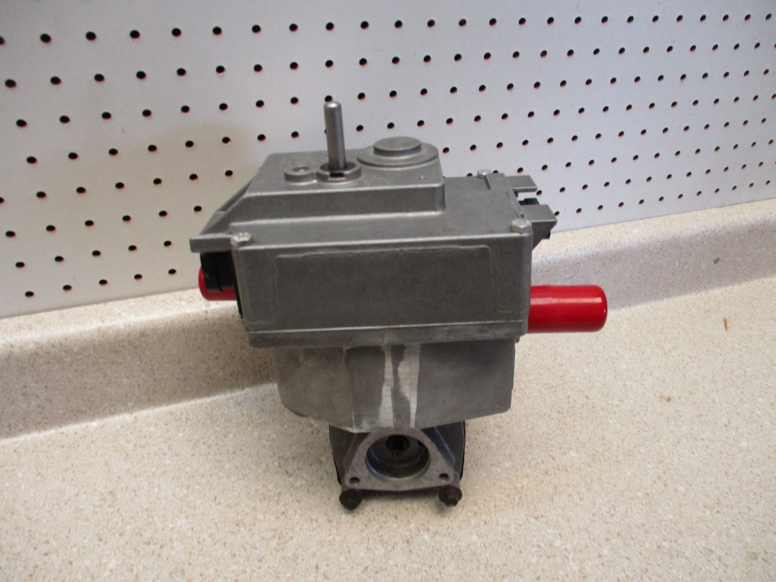 8926410 New 8.2L Detroit Diesel Electronic Governor Factory OEM Genuine ...