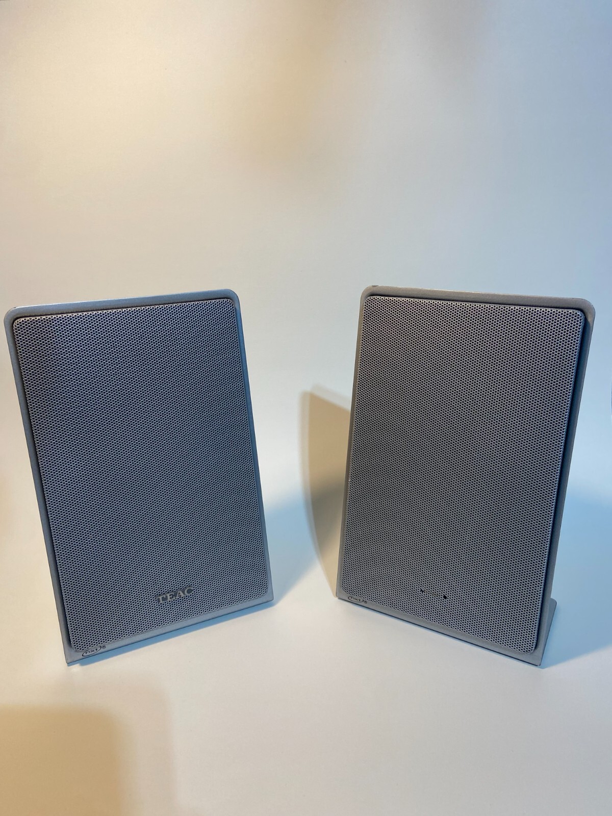 Set of 2 Teac NXT Flat Panel Bookshelf Metal Speakers 9" x 6" | eBay