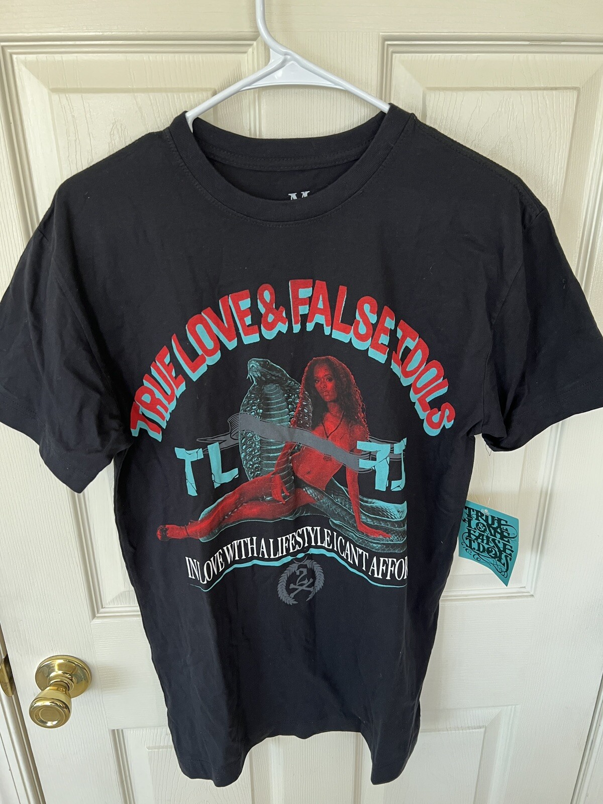 NWT True Love&False Idols BLACK MEN'S T-Shirt Medium TLFI COBRA CLUTCH ...