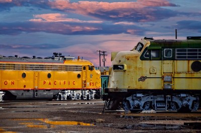 Union Pacific E9 951 12x18 Chicago North Western photo picture art ...