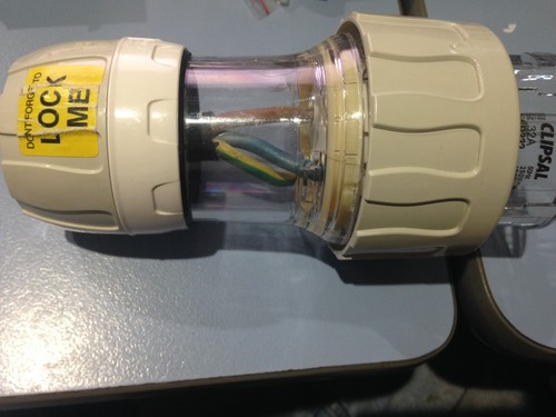 Clipsal 56P332 Single Phase Straight Plug 3 Round Pin 32A 250V IP66 ...