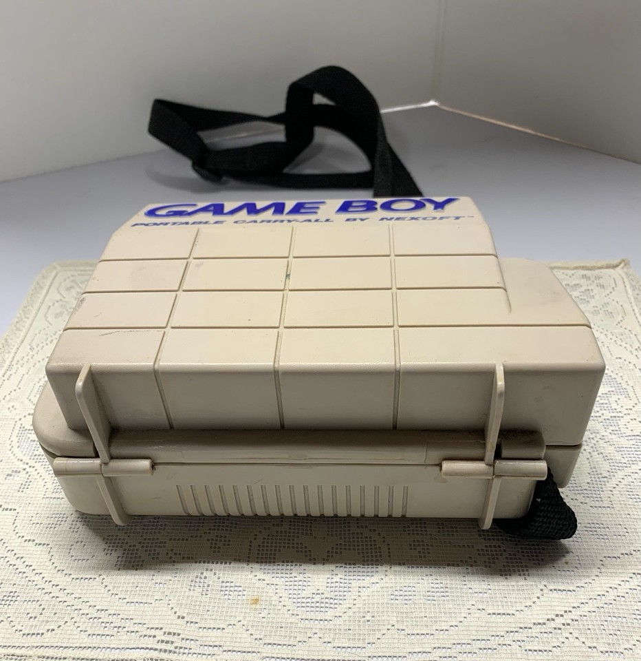 NINTENDO Original Game Boy Portable Carry-All Hard Shell Travel Case by ...