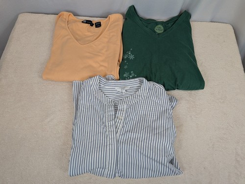 Lot of 3 Tops Large Life is Good Snowflake Crown & Ivy Striped Casual ...