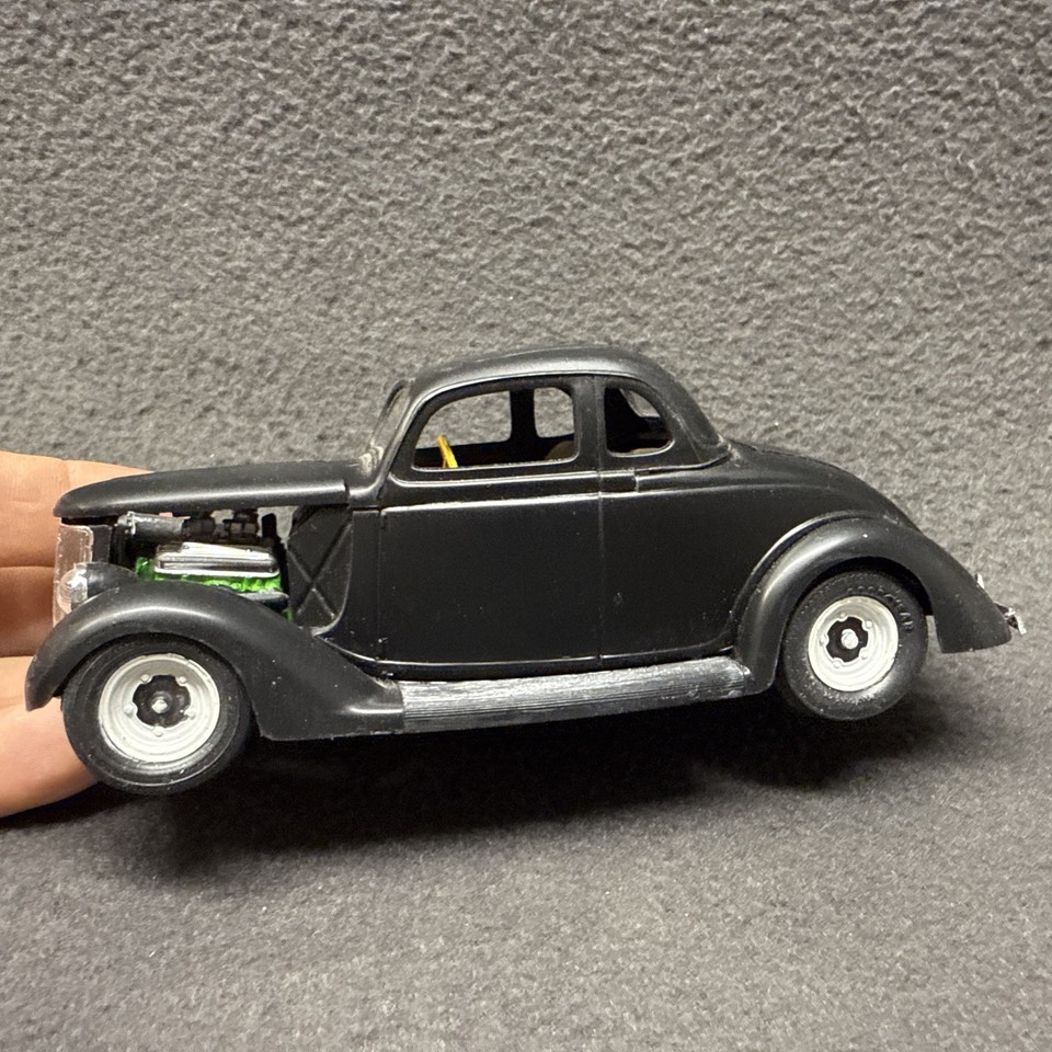 AMT '36 Ford Coupe Hot Rod Built 1/25 Model Street Rod 5 Window Satin ...