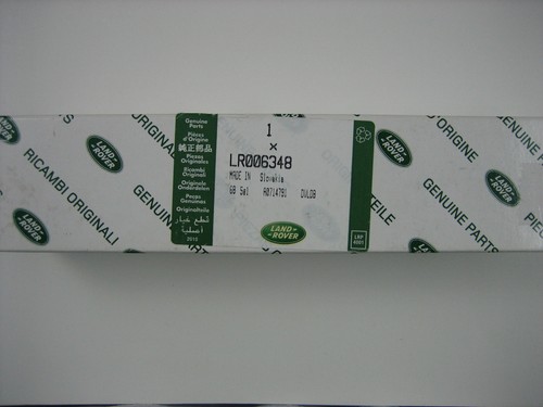 Land Rover LR2 Range Rover Right RH Rear Bumper Red Reflector Genuine ...