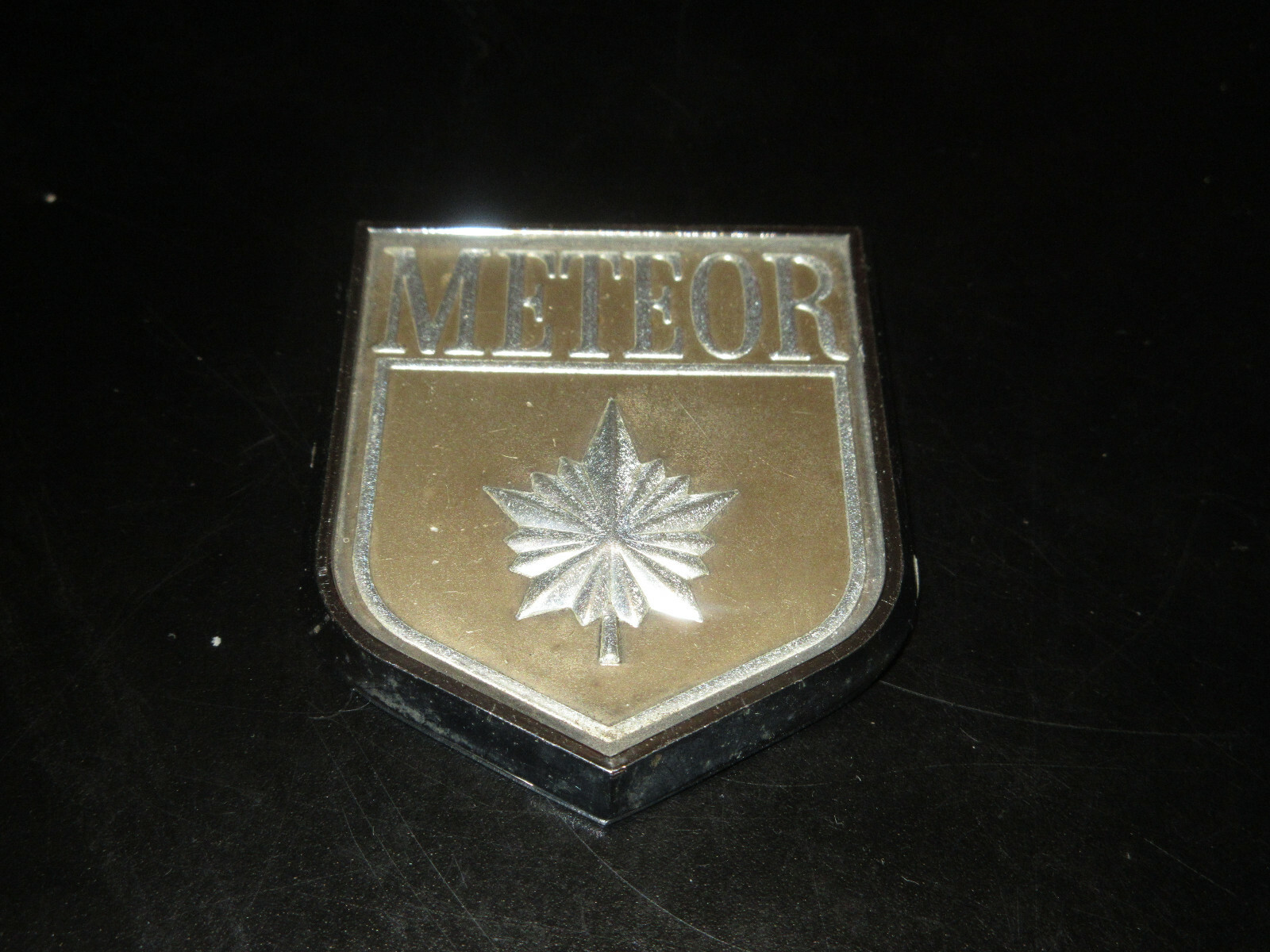 1969 1970 Canadian Ford Meteor Emblem Badge C9YB-95517A56-A | eBay