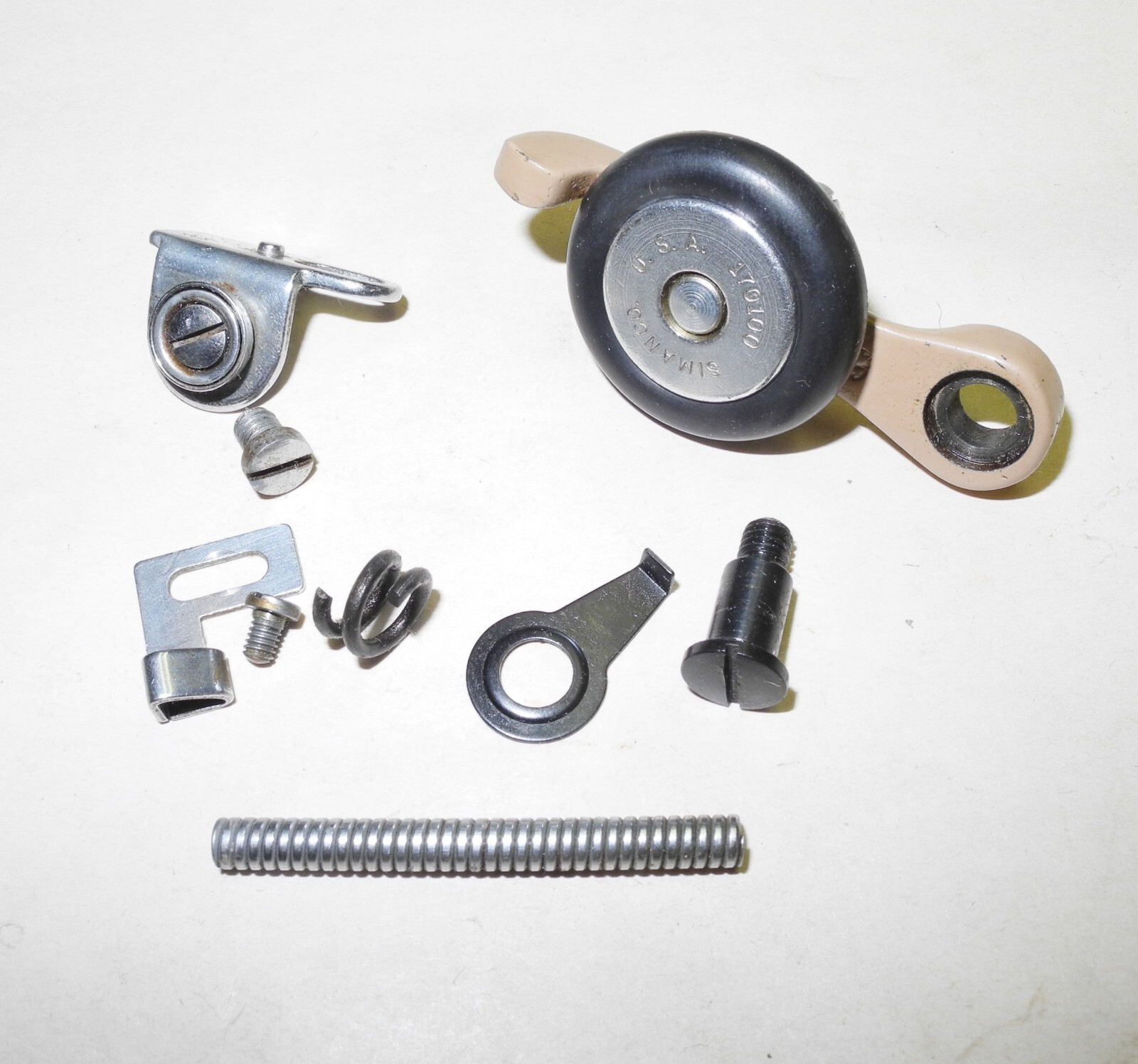 VINTAGE SINGER SEWING MACHINE MODEL #301 BOBBIN WINDER ASSEMBLY IN TAN ...