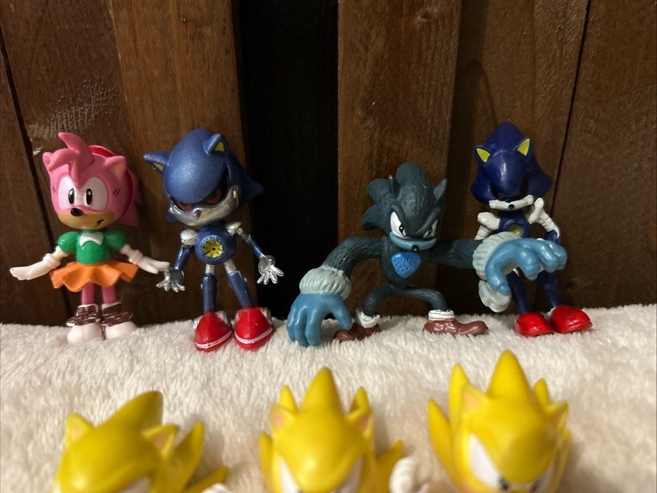 SEGA Sonic the Hedgehog Werehog Figure + 8 Loose Figures 2.5" - 3” TOMY ...