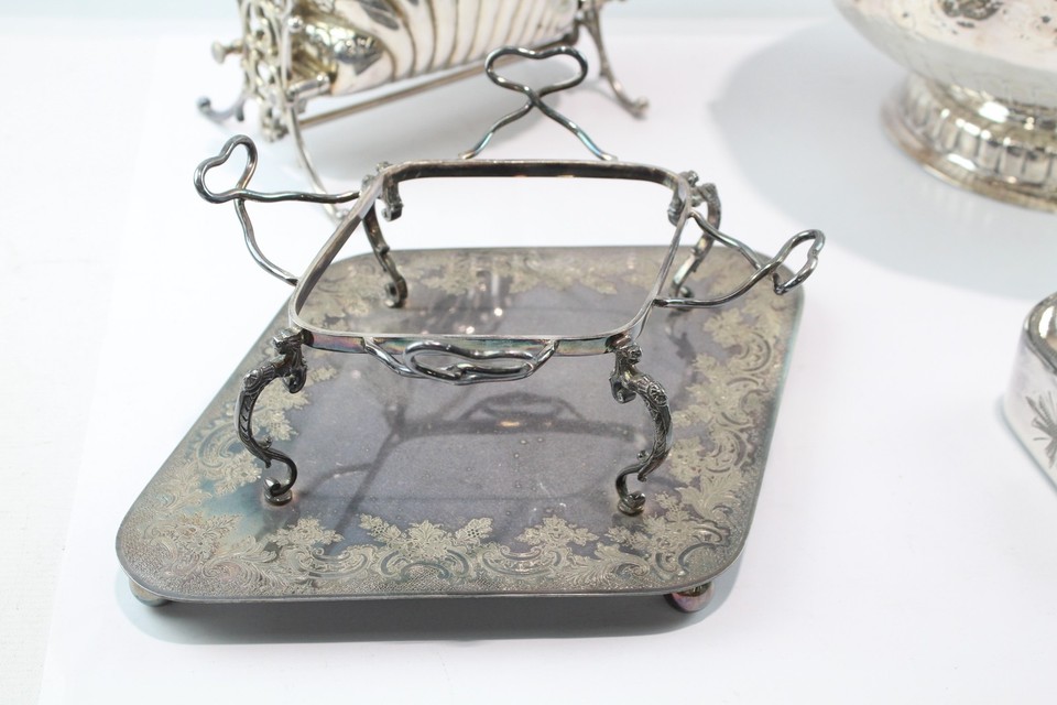 Silver Plate Wine Cooler Shell Toast Holder Toast Rack Vintage 4835g ...