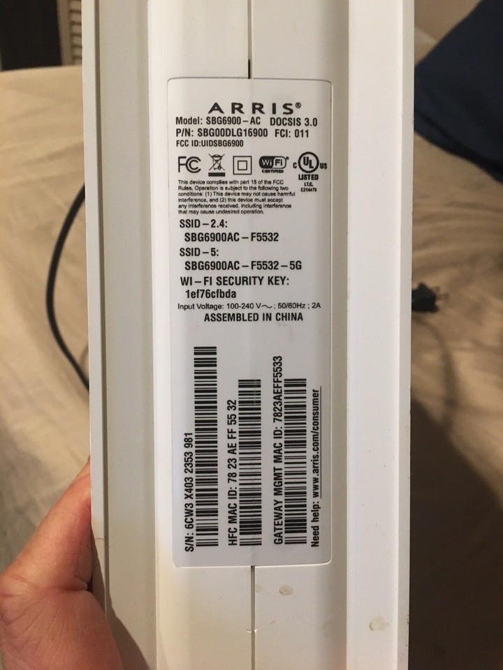 ARRIS SURFboard SBG6900AC Docsis 3.0 AC1900 Cable Modem/ Wi-Fi Router ...