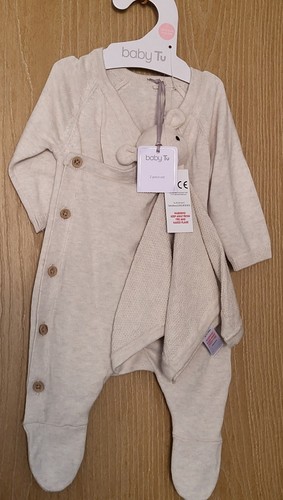 Brand New Baby Boy 2 Piece Set Upto 1 Month Baby TU. | eBay UK