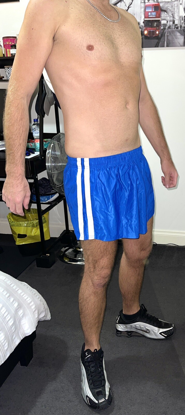 BULLDOGS STYLE SHINY RUGBY LEAGUE FOOTY SHORTS - SMALL - 38” / 95CM | eBay