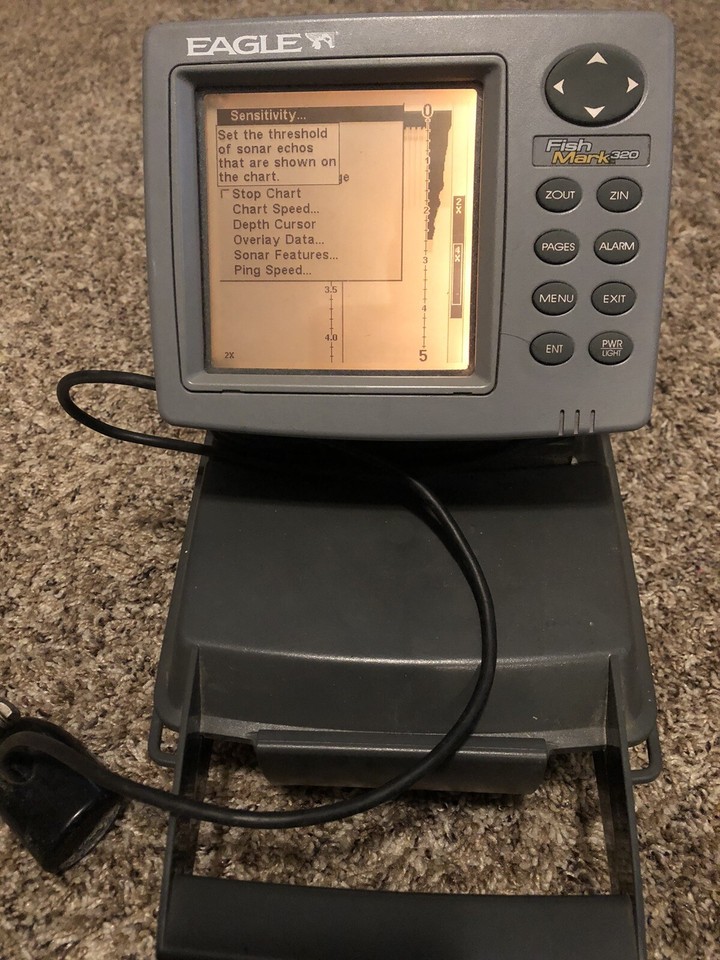 Eagle Fish Mark 320 Portable Fish Finder w/ transducer *TESTED and ...