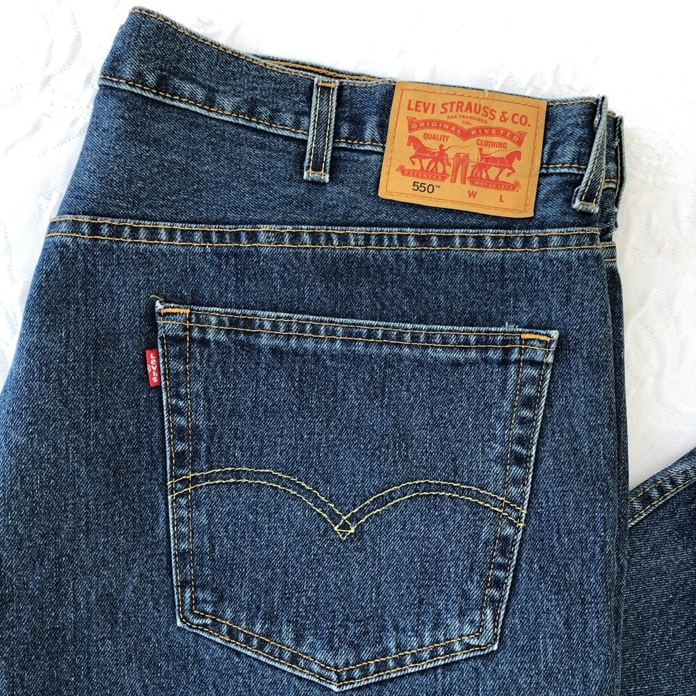 Mens Levi’s 550 Blue Denim Men’s Jean Size 44X30 - Gem