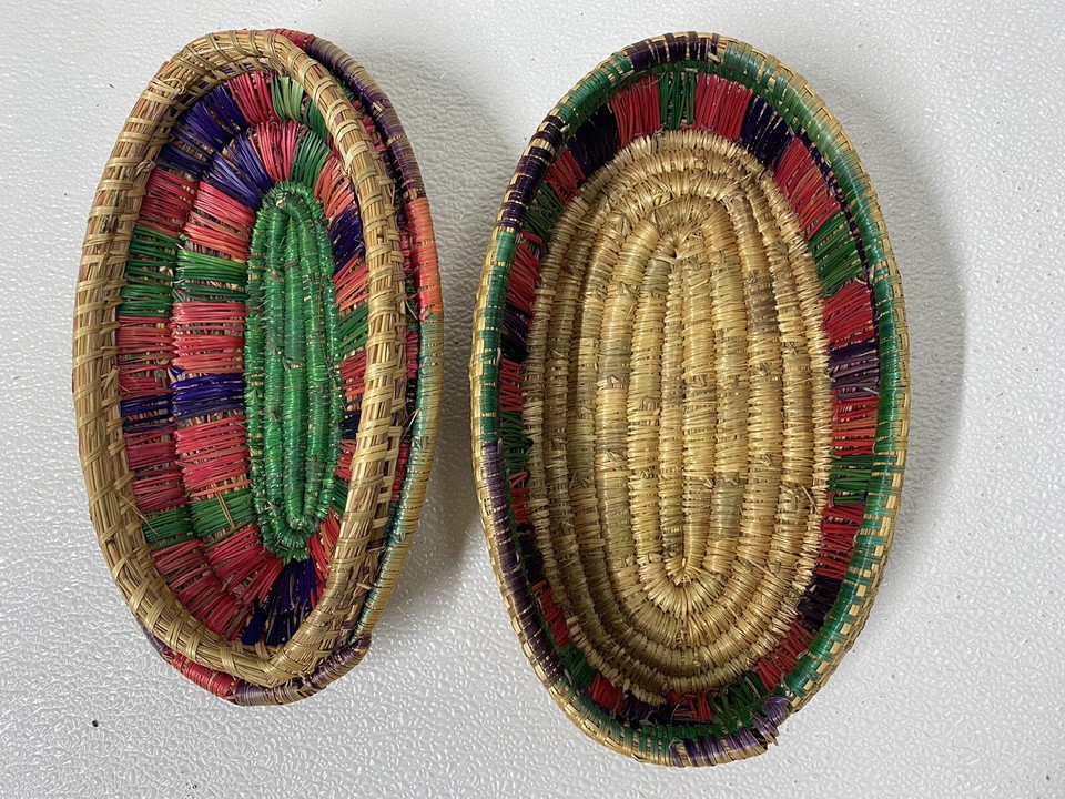DECORATIVE COLORFUL WICKER BASKET WITH LID BEAUTIFUL PIECE 10" L 6" W 5 ...