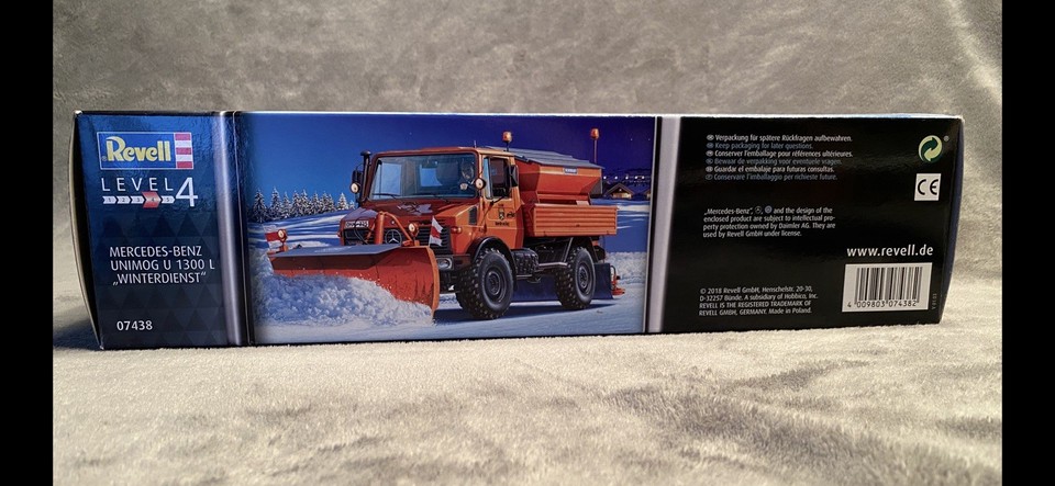 Sealed 1/24 Scale Revell Mercedes Benz Unimog Snow Plow Plastic Model ...