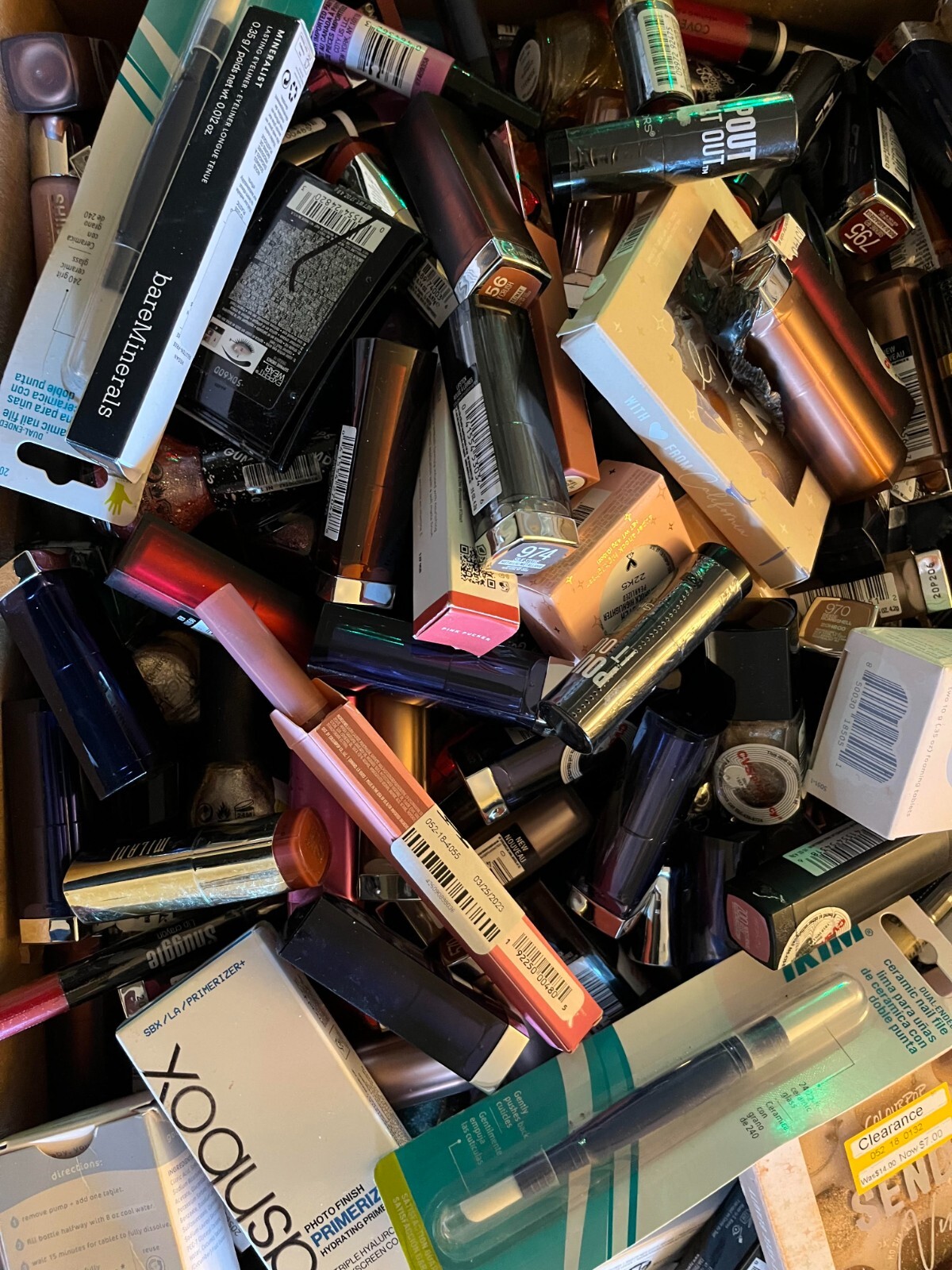 Big Pile Of Makeup | Saubhaya Makeup