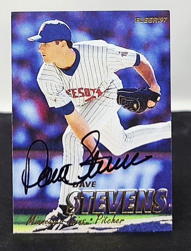DAVE STEVENS Signed Autographed 1997 Fleer Baseball Card #158 Minnesota Twins | eBay