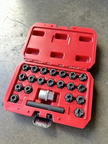 22PCS Wheel Lock Nut Socket Keys 4 VW VAG Volkswagen Anti-Theft Lug Nut ...