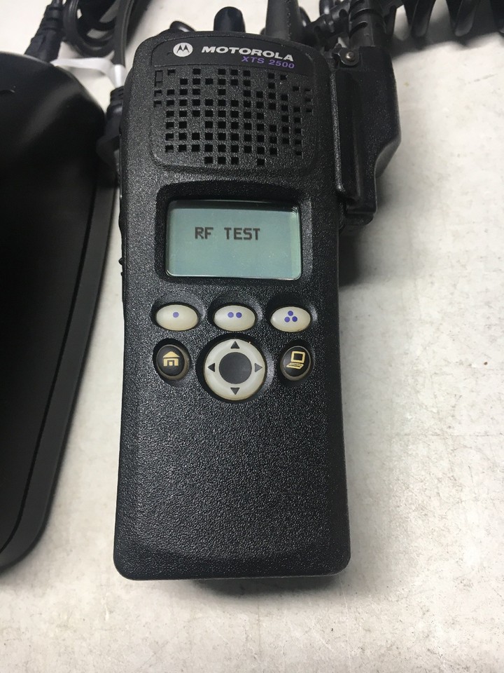 Motorola XTS2500 II 700 800mhz P25 Digital Radio H46UCF9PW6BN 500018 ...
