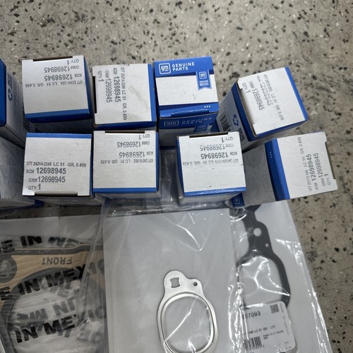 GM OEM Lifter Set (8 lifters) #12698946, 8 Of 12698945, 2 Of 12622325 ...