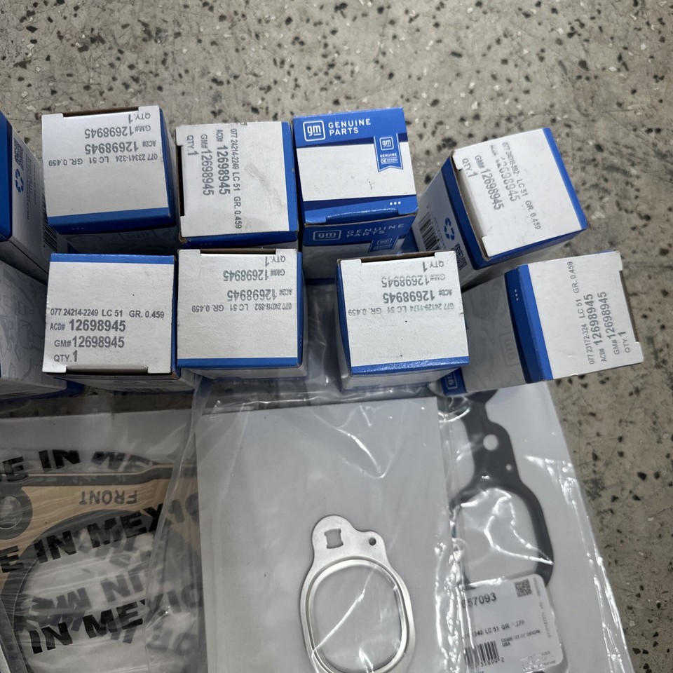 GM OEM Lifter Set (8 lifters) #12698946, 8 Of 12698945, 2 Of 12622325 ...