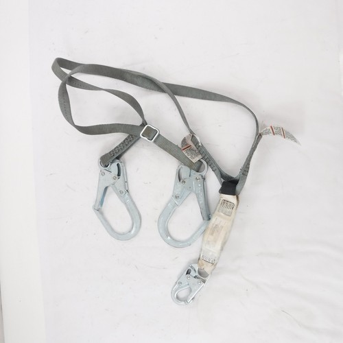 MSA 6'L ANSI Z359.13 Steel Standard Twin Leg Energy Absorbing Lanyard ...