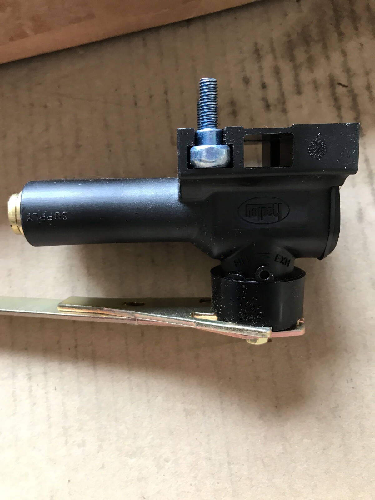 2607234C91, 4C4Z-5A712-C New OEM International Interior Air Leveler Kit ...