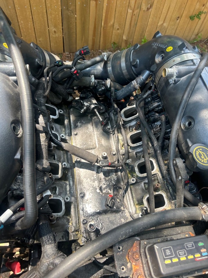 PCM ZZ6 Marine Engine LT 6.2 Liter 4-Stroke with Wet Exhaust Manifolds ...