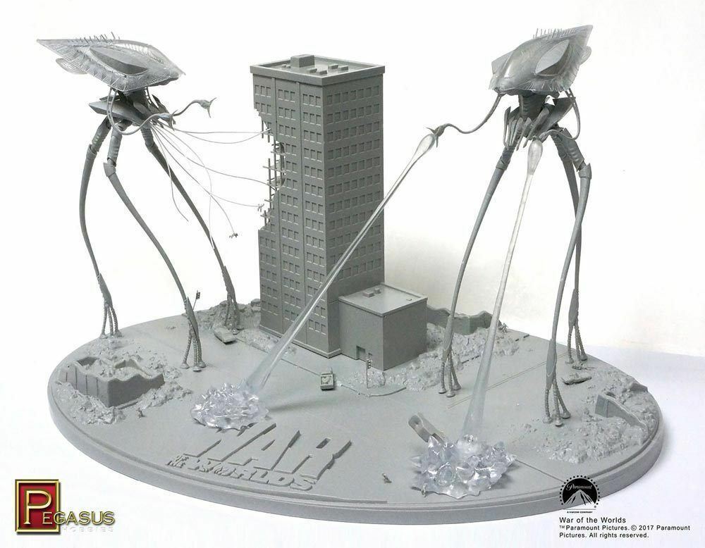 War Of The Worlds 2005 Tripod Toy