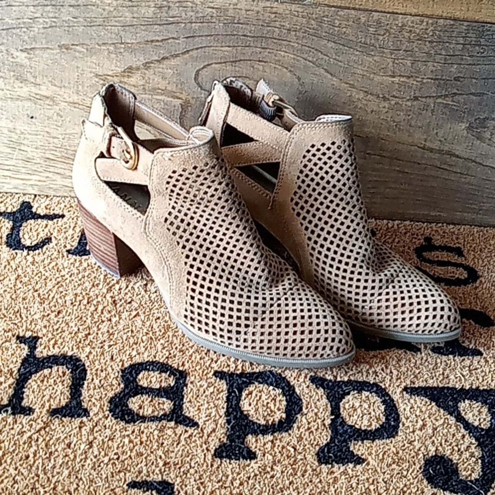 Anne Klein suede laser cut booties - Gem