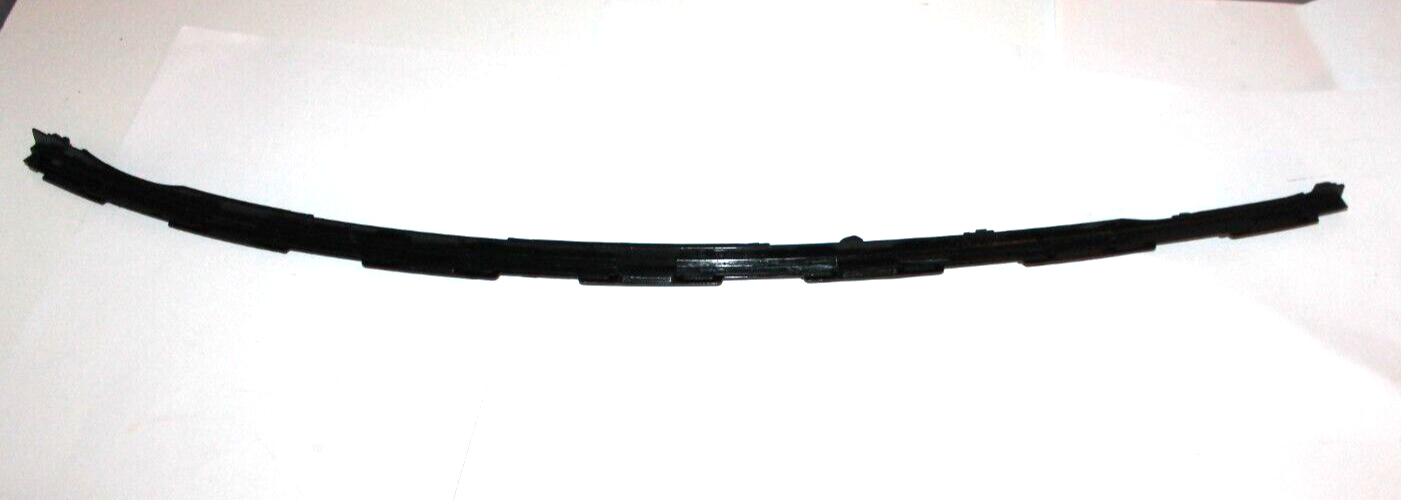 Genuine MINI - Mounting Rail Trim strip for Trunk Lid - Right ...