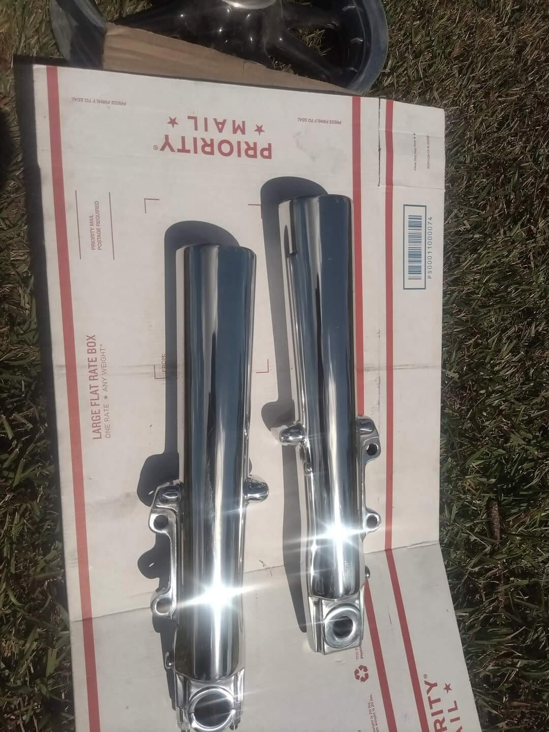 Harley FLHX/FLHXI Street Glide lower legs front forks sliders POLISHED ...