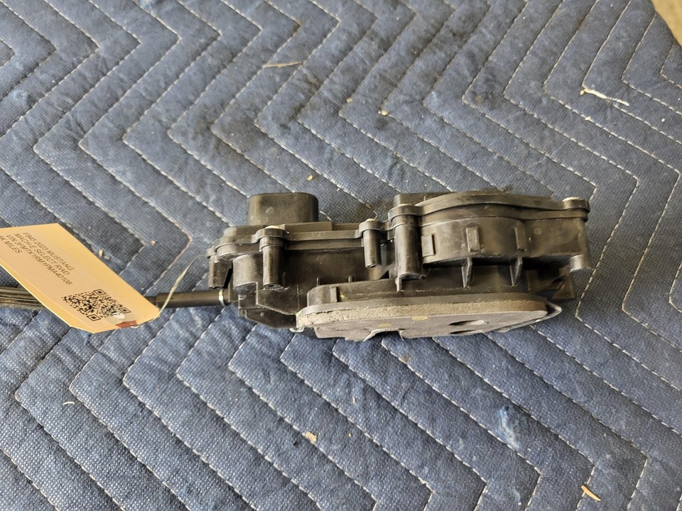 Front Left Door Lock Latch 2023 Ford Mustang Mach-E LJ8B-R219A65-CL ...