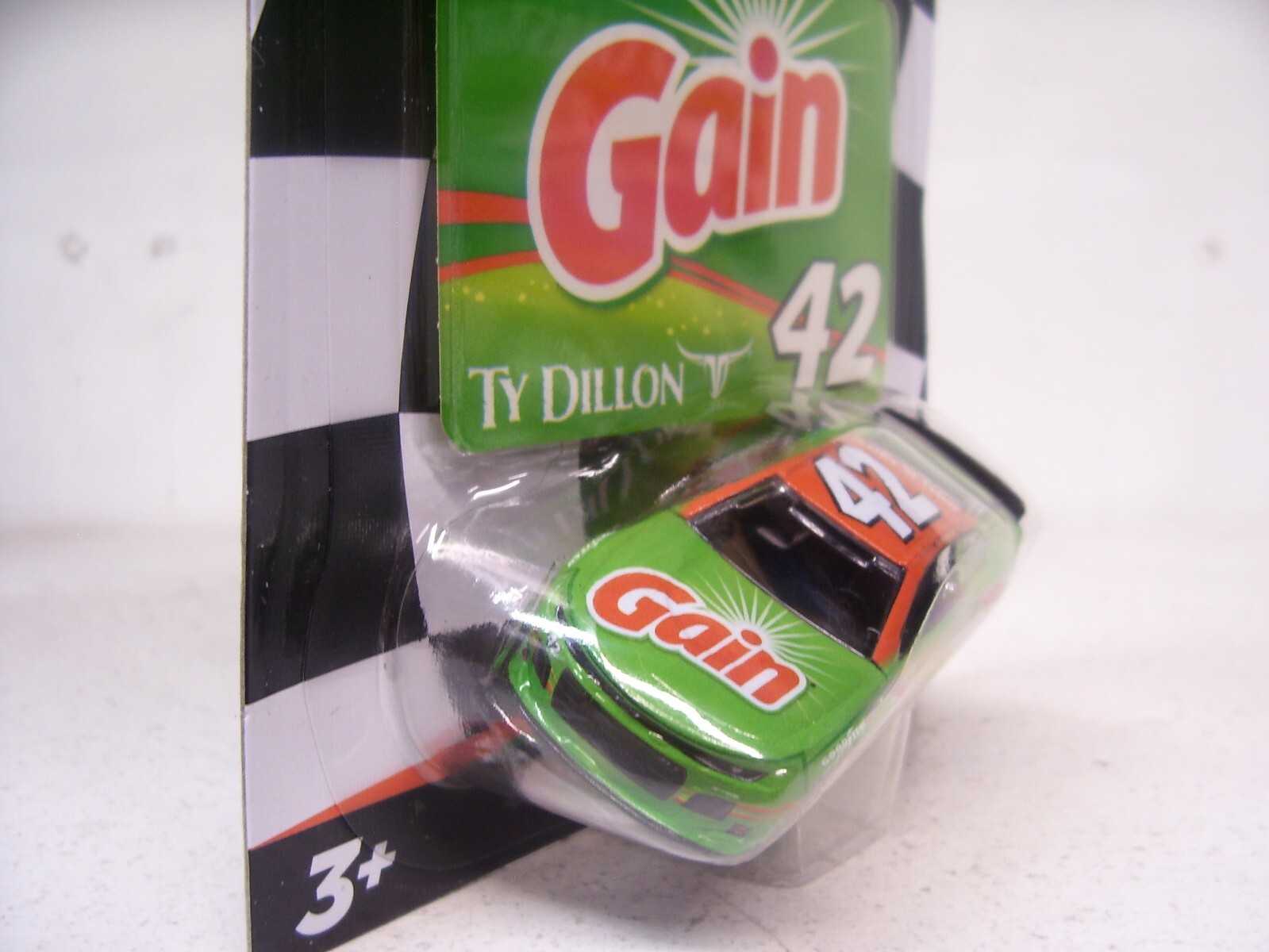 2022 1/64 #42 TY DILLON GAIN nascar Authentics WAVE 06 | eBay