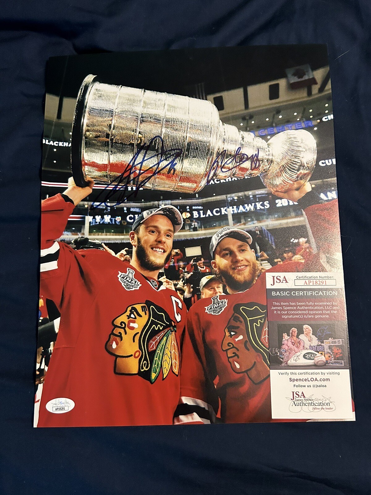 Patrick Kane Autographed Memorabilia | Signed Photo, Jersey ...