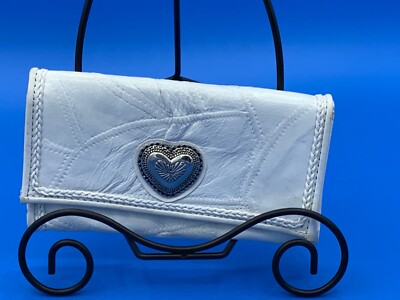 PRETTY BEIGE LEATHER WALLET WITH HEART ON FRONT APPROXIMATELY 7 x 4 | eBay