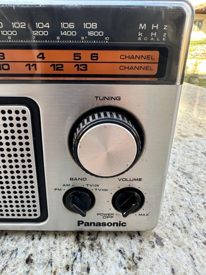 PANASONIC RF-1104 Portable Radio TV Band Sound AC-Batt Japan Vintage ...