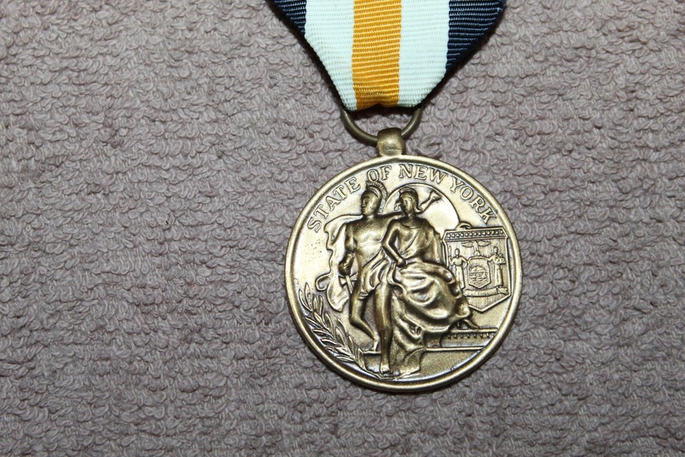 Original WW2 New York State National Guard Service Medal w/Full PB ...