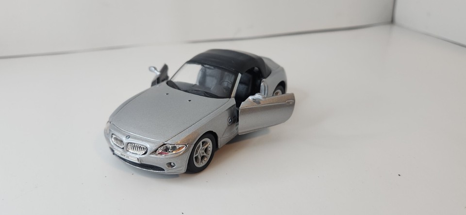 Welly Excite Die Cast Cars 1:34 Scale Pull Back Classic Sports Cars ...