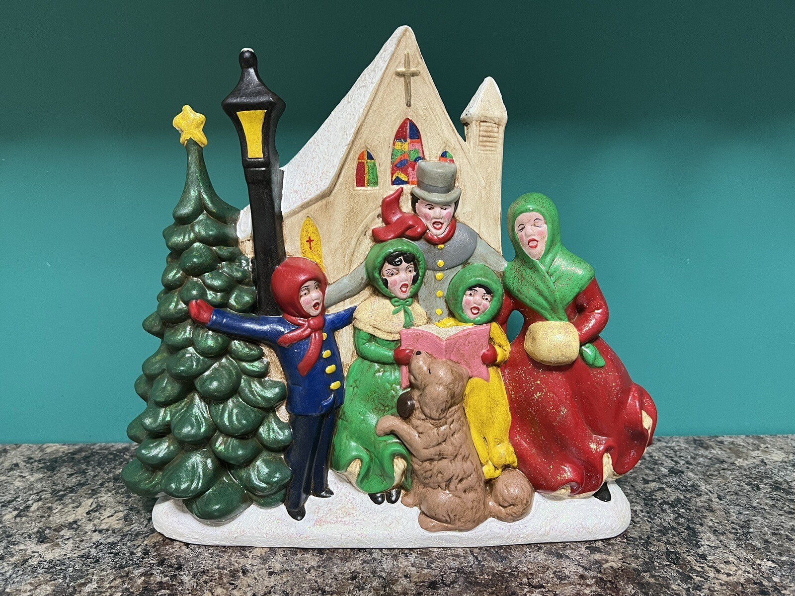 VTG Atlantic Mold A414 Ceramic Christmas Tree & Carolers Music Box ...