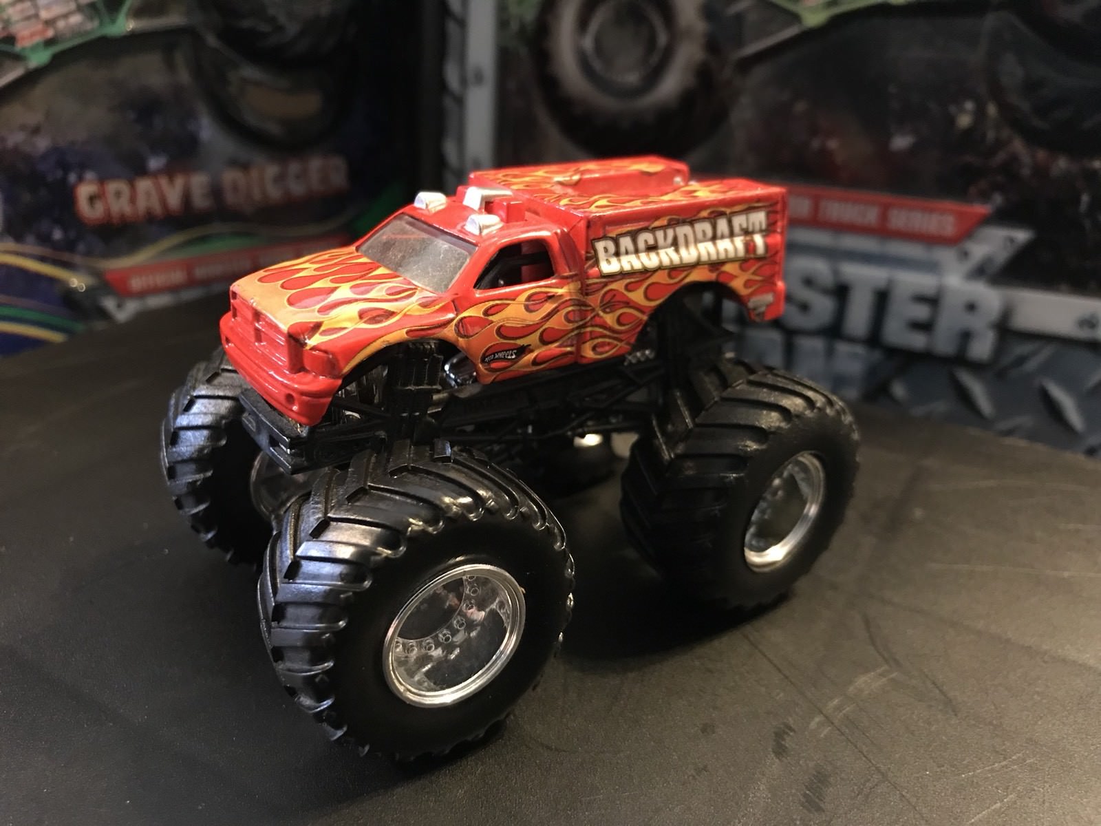 Hot Wheels Monster Jam Truck 1/64 Diecast Metal Backdraft Fire Engine ...