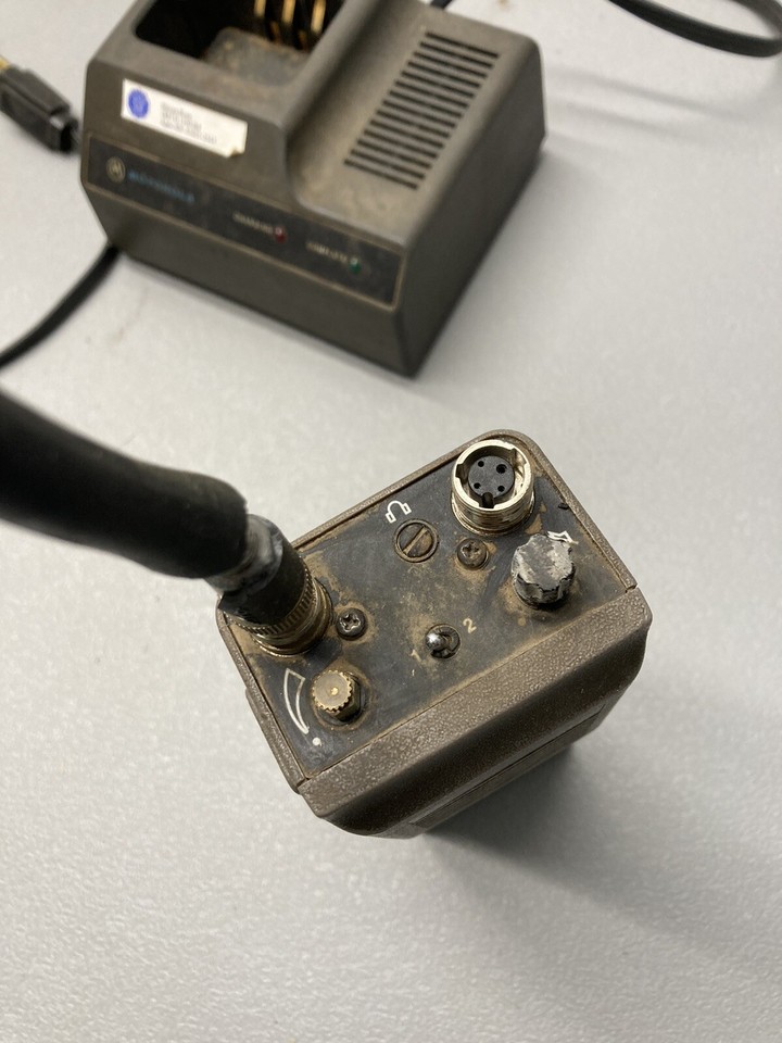 Vintage Motorola HT-90, Handie Talkie VHF FM Radios 1992 , Untested As ...