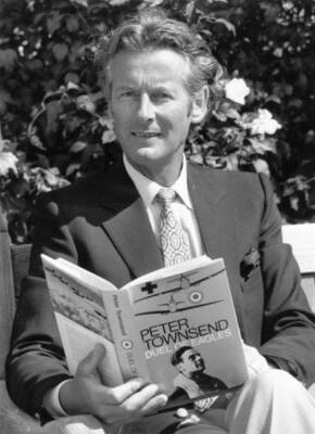 Battle Britain Squadron Leader & fighter pilot Group Captain Peter T ...