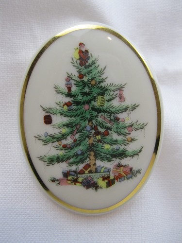 Spode Christmas Tree Pin Brooch "Cheer Pins" Oval Ceramic Gold Trim ...